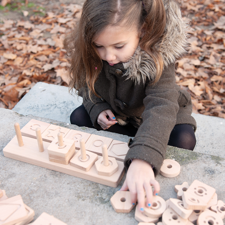 Sensory Geo String Shapes - Early Years Direct
